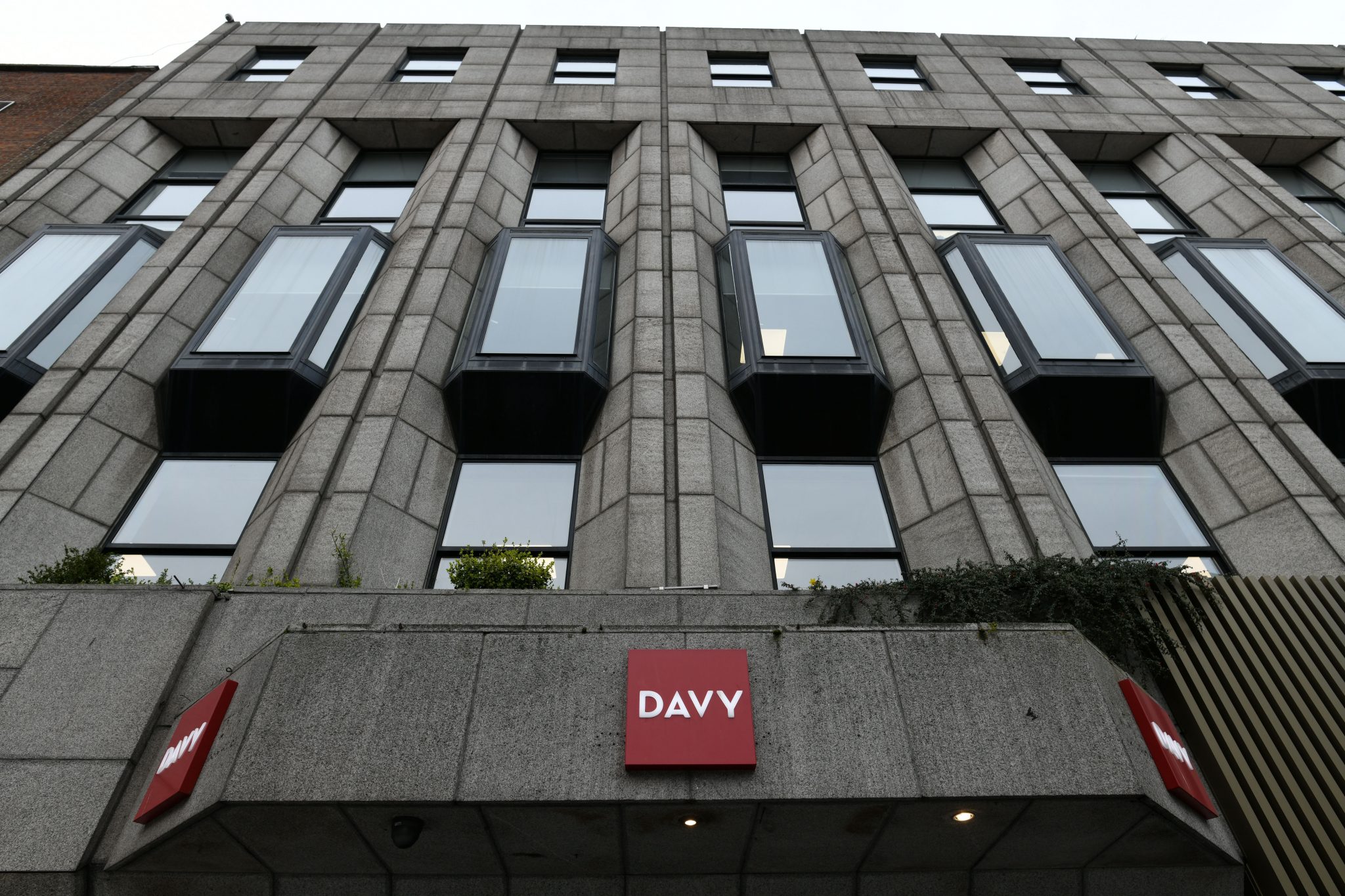 The Currency | Business & Finance Stories, Commentary & Investigations ...